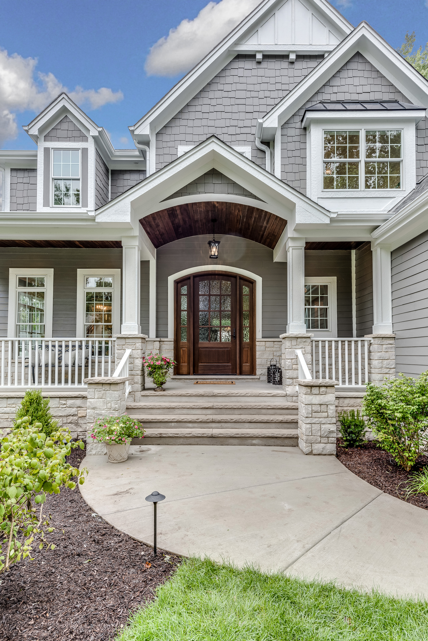 Lake Wylie, NC craftsman home representing Lake Wylie, NC